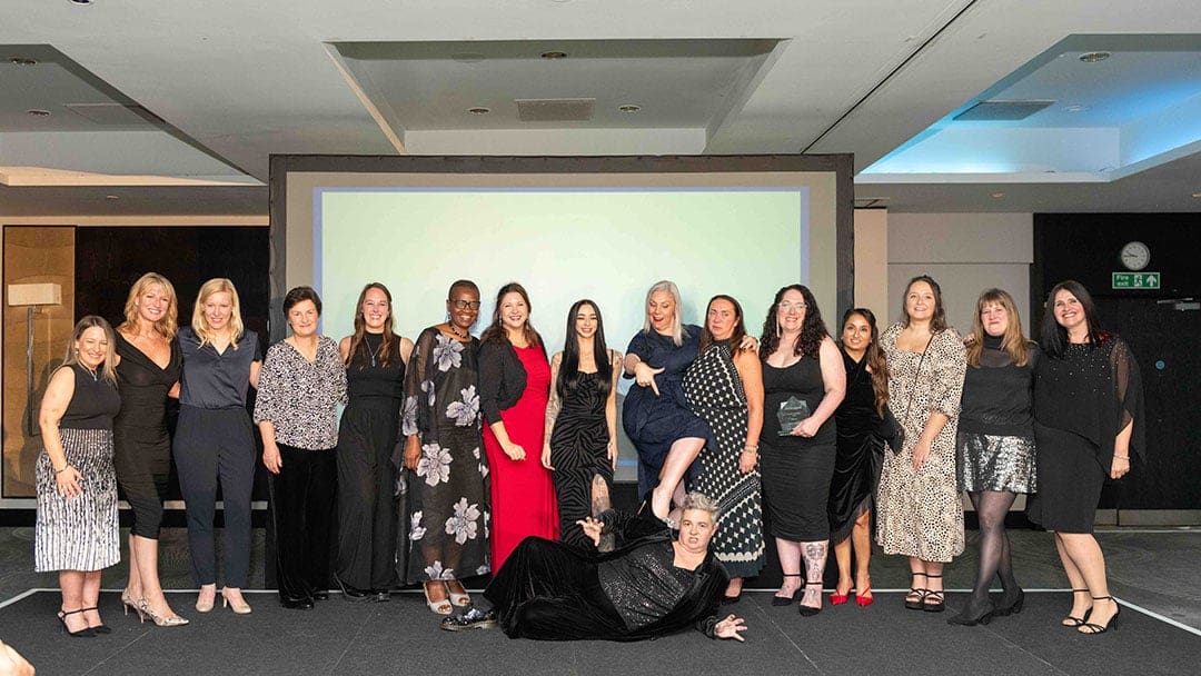 80% of FASTSIGNS 2024 awards go to women | SignLink